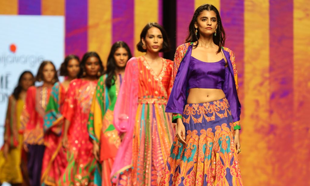 Gulaal - Celebrating India's Vibrant Color Palette. – Swati Vijaivargie